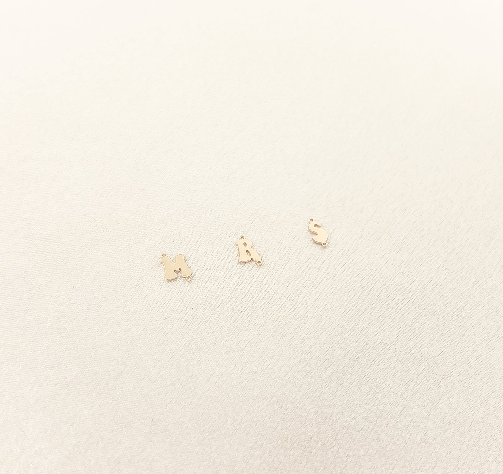 C2C-9 Sideways Retro Letter Connector – GENERATION 1.5