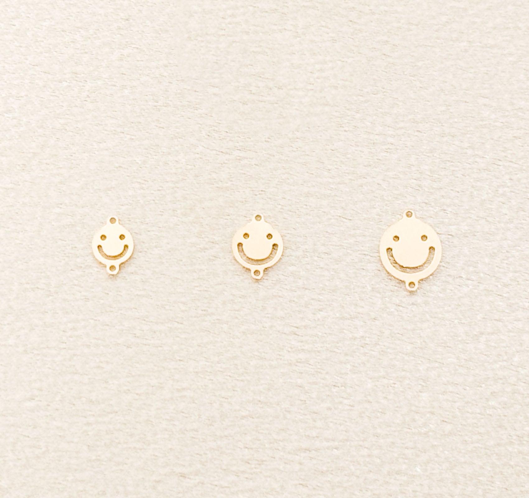 Smile Face Connector – generation 1.5